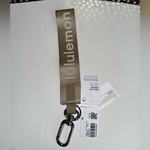 lululemon athletica | Accessories | Lululemon Never Lost Keychain Sheer ...